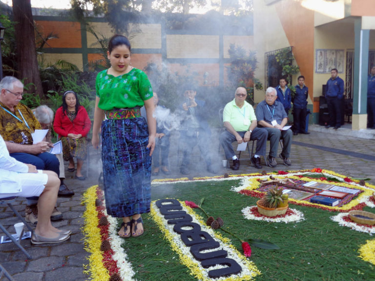 'Unbound' ministry helps children, elderly - The Catholic Messenger