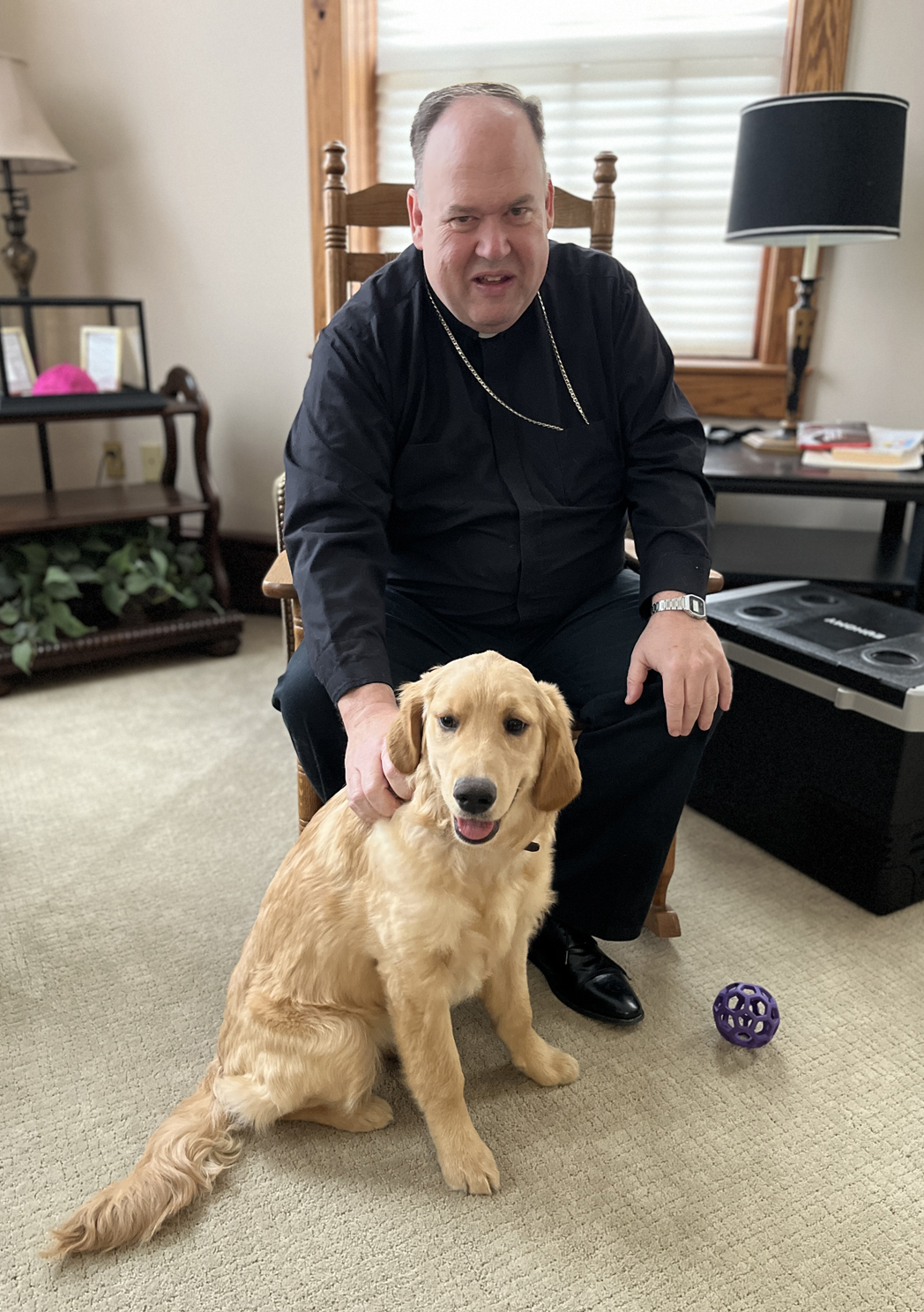 A gift of companionship: Bishop and Rosa settle in for their first Iowa Christmas